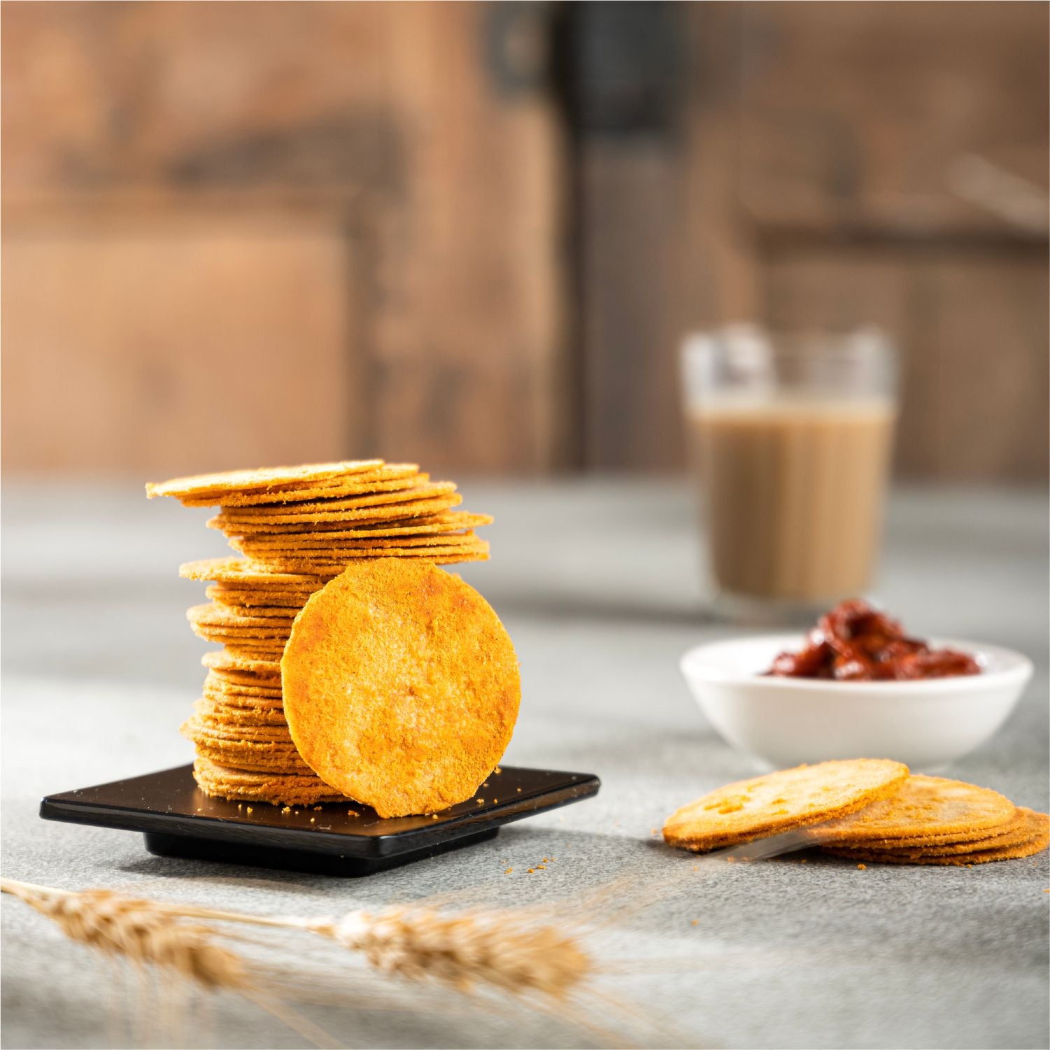 Cheese Chilli - Coin Khakhra with Schezwan Chutney (150g) – Stuti Khakhra