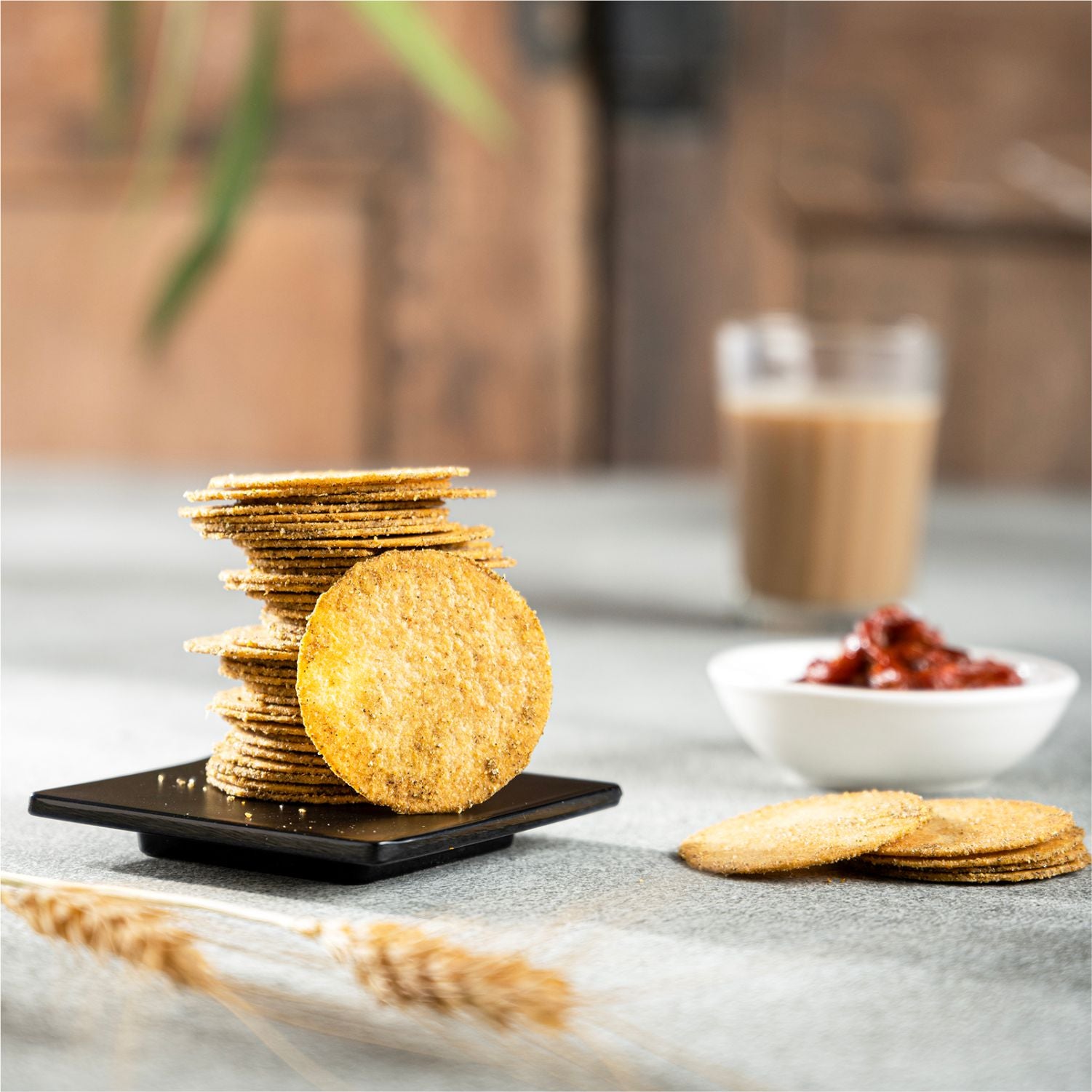 Golgappa - Coin Khakhra with Schezwan Chutney (150g) – Stuti Khakhra